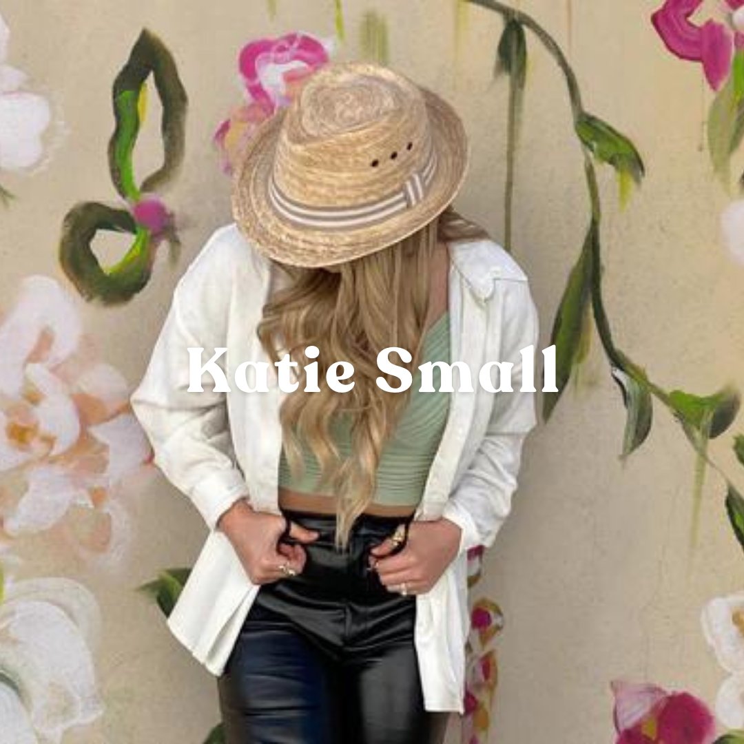 Katie Small Line Wallpaper | Wall Blush